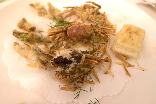 Moleche ~ Fried Soft Shell Crabs | Italian Food Forever